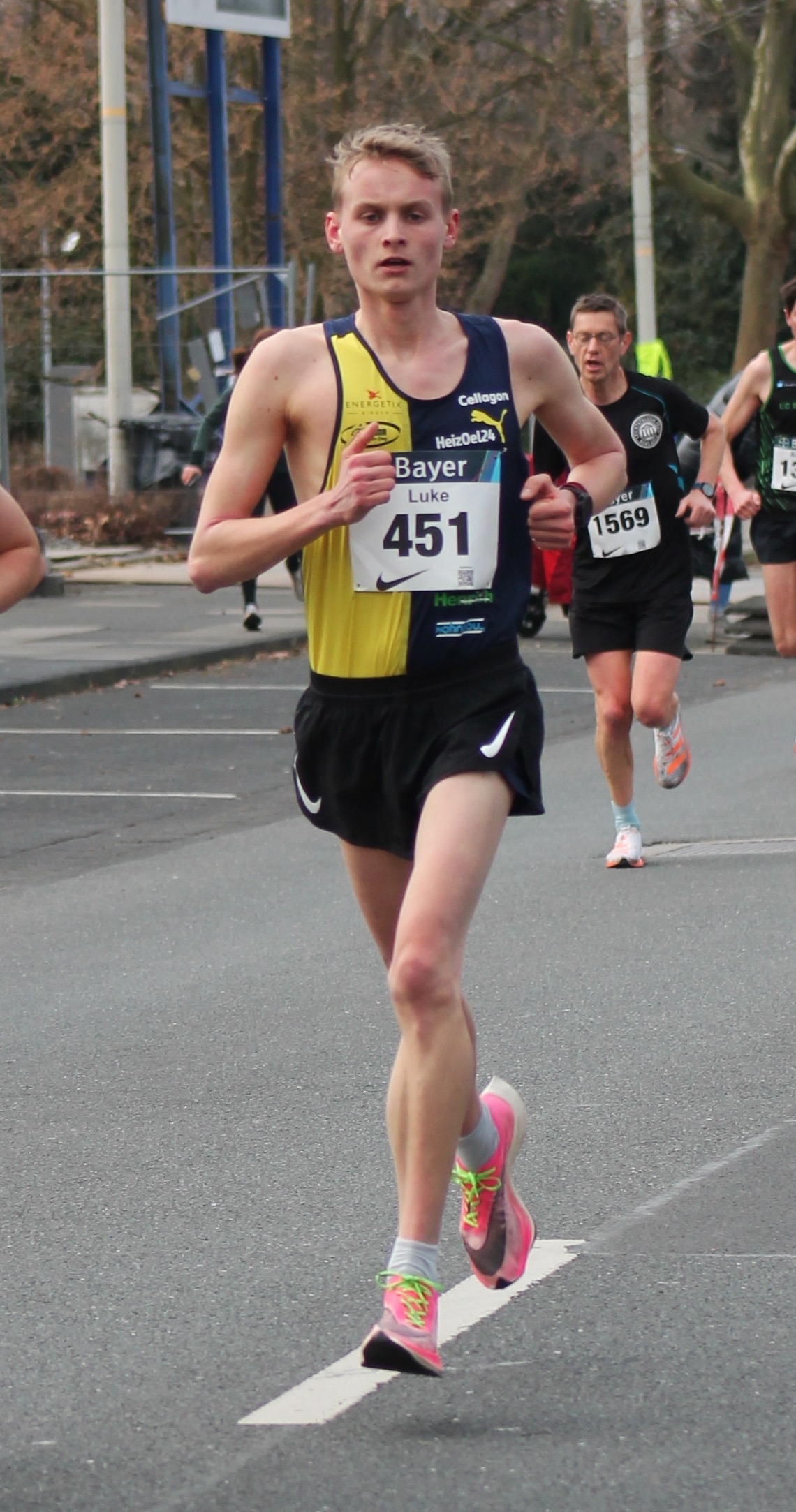 Luke Kelly mit neuer Bestzeit 4 beim Königsforst-Halb-Marathon - LAZ ...
